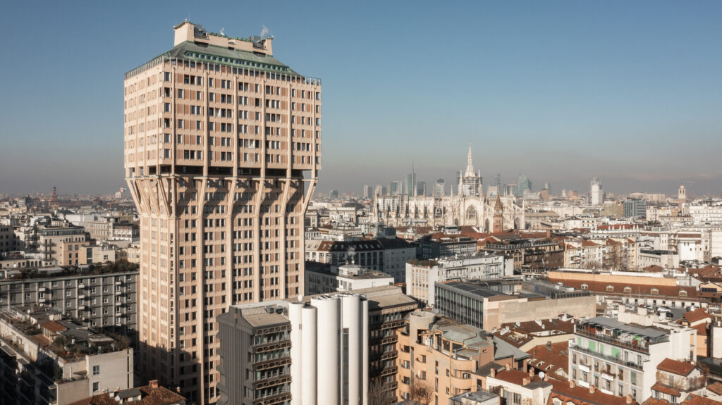 Visita alla Torre Velasca • Italia Nostra Milano